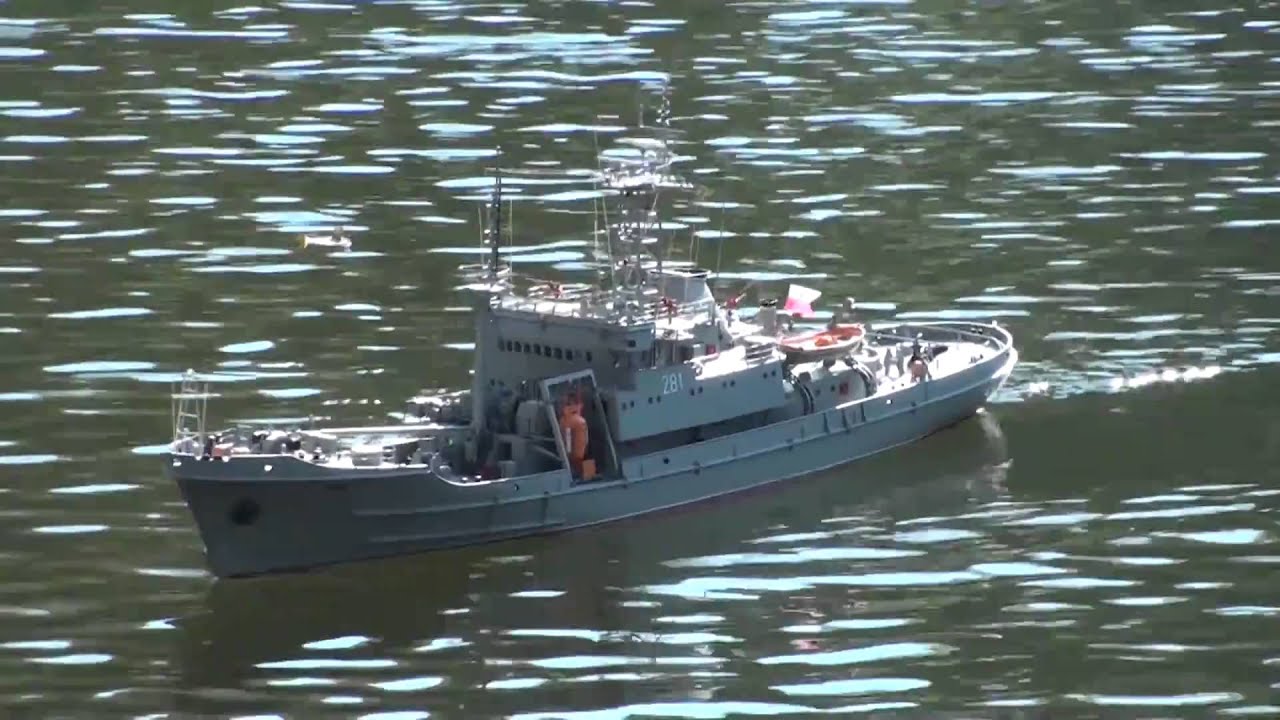 Model okrętu ORP Piast - YouTube