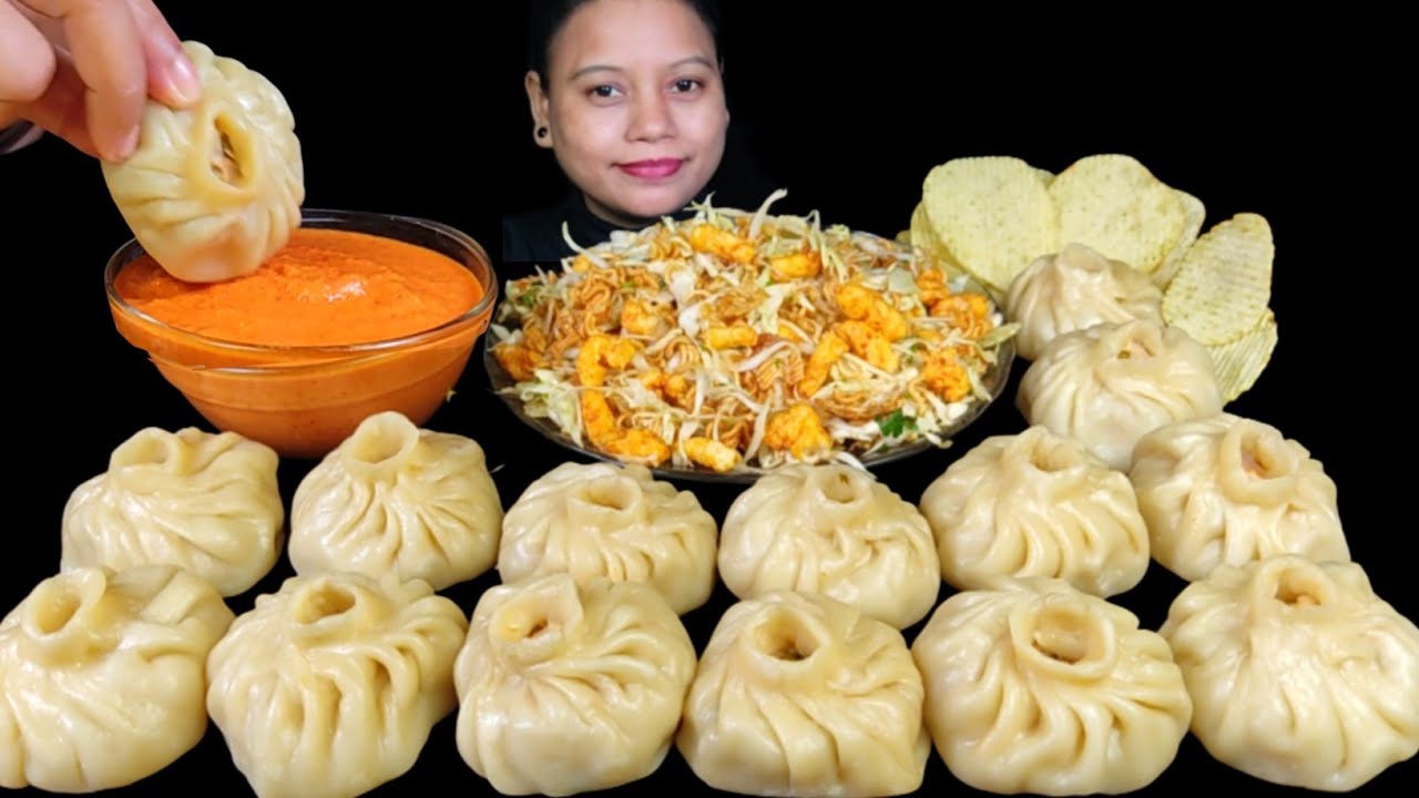ASMR EATING CHICKEN & MUTTON MOMOS, SPICY MOMOS CHUTNEY & WAI WAI ...