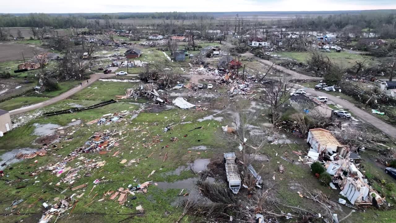 Drone view of tornado's destruction in Silver City, Mississippi - YouTube