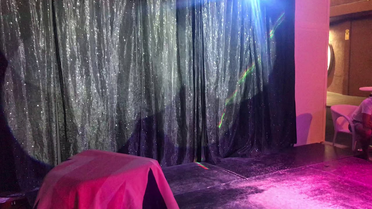 Wendi Superstar - Could you be loved (Cheyenne’s Lounge Bar 2018) - YouTube