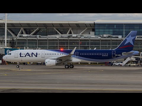 Primer Airbus A321 de LAN (CC-BEA) aterrizando en Santiago de Chile en ...