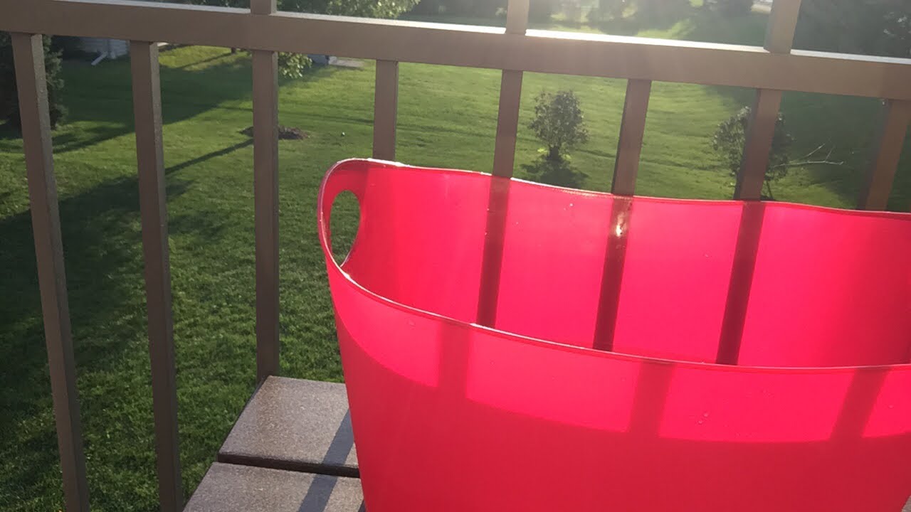 Ice bucket challenge kid version - YouTube