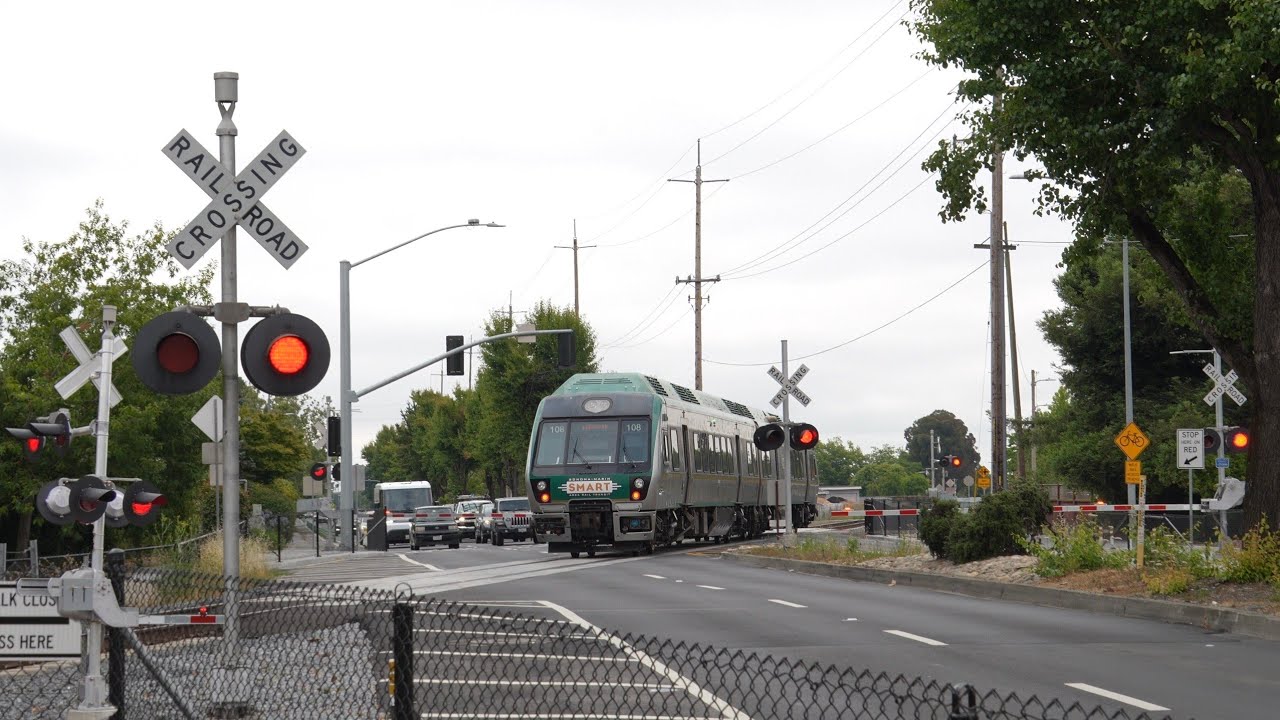 SMART 107 Commuter Train South | N McDowell Blvd. Railroad Crossing ...