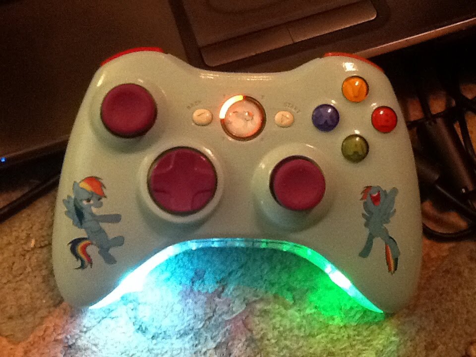 Special Review :: Custom Rainbow Dash Xbox 360 Controller - YouTube