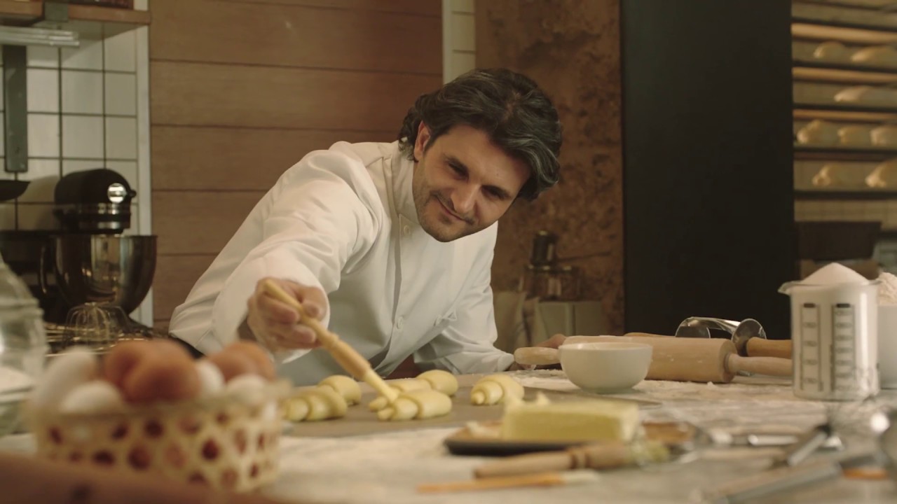 Sabahoo Chocolate Croissant - YouTube