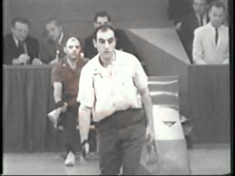 Championship Bowling: Carmen Salvino vs Ray Bluth Game 2 - YouTube
