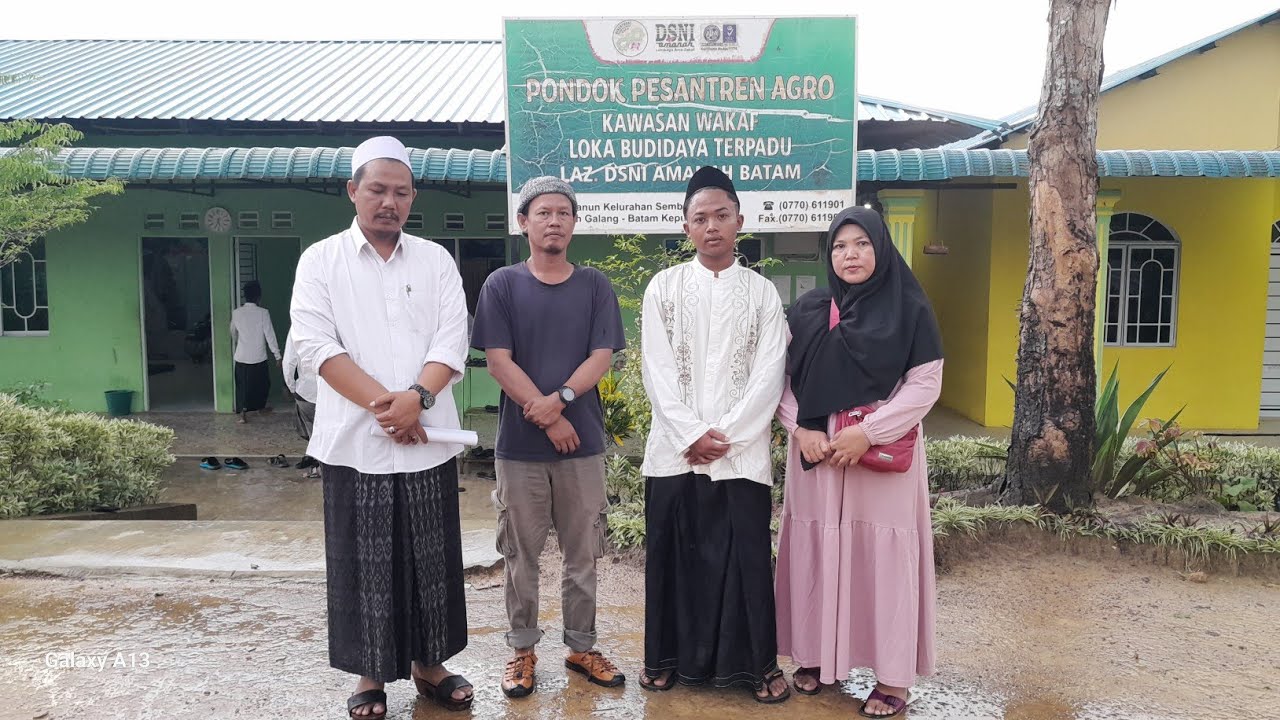 Do'a untuk Anak Santri "Gilang Ramadan Tri Putra" - YouTube