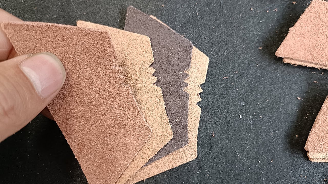 Multi-layer CNC Leather Cutting Machine for Shoe Uppers and Bags - YouTube