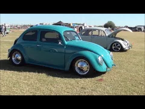 Cal Look Oval Window Bug at volkstock 2013 arizona - YouTube