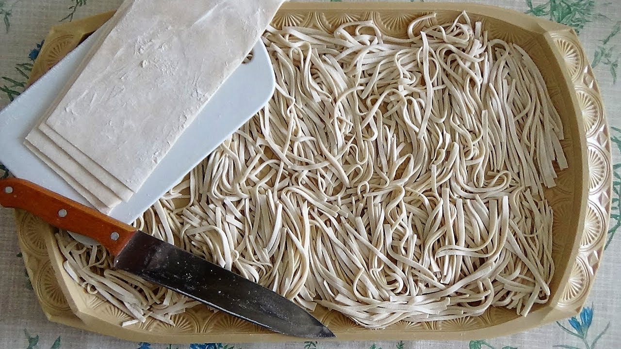 ДОМАШНЯЯ ЛАПША для разных блюд. Пошаговый рецепт заготовки домашней ...