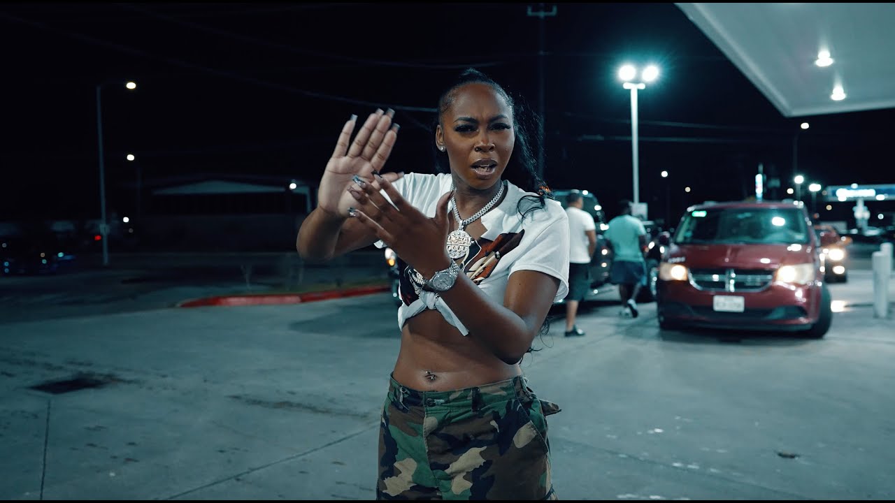 Luhh Red Commas & A Nut shot by Cash Jundi - YouTube