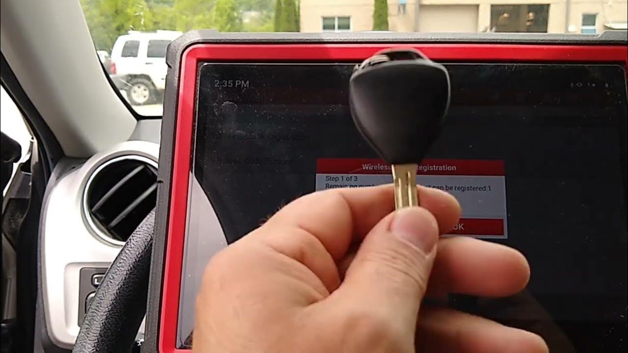 Programming Remotes with the Launch X431 Pro3S+ - YouTube