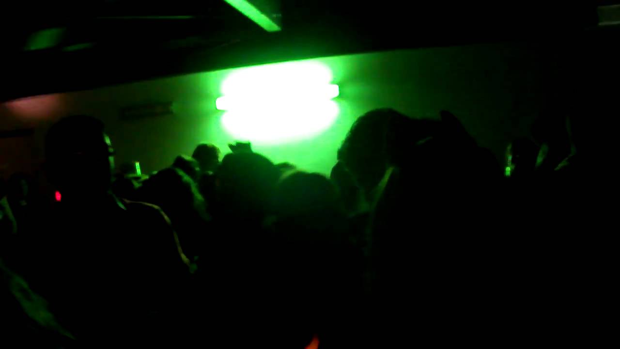 Tony La Rocca LIVE @ Piscine Comunali Menfi (AG) 2011 - YouTube