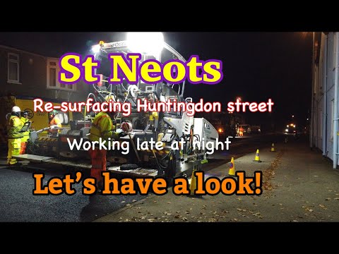 St Neots, re-surfacing Huntingdon Street - YouTube