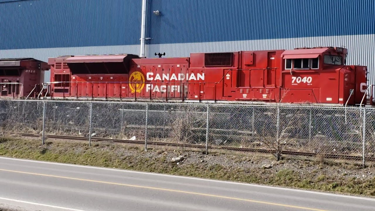 TRAINS Locomotives Parked at CADRail in Lachine - YouTube