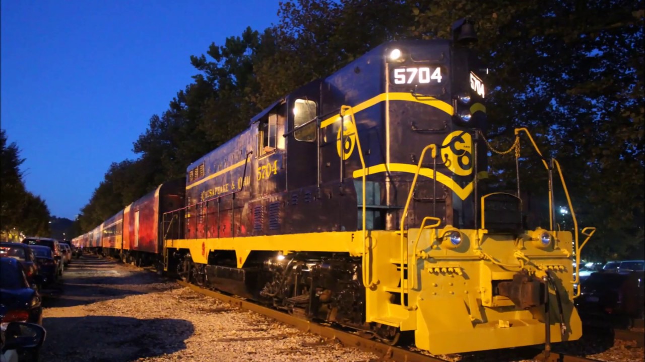 Cincinnati fireworks train 2018 - YouTube
