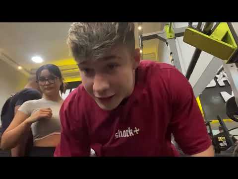 IRL GYM con @seleneitor-m4z | Entreno de PIERNAS a FULL | en NitroGYM Palermo