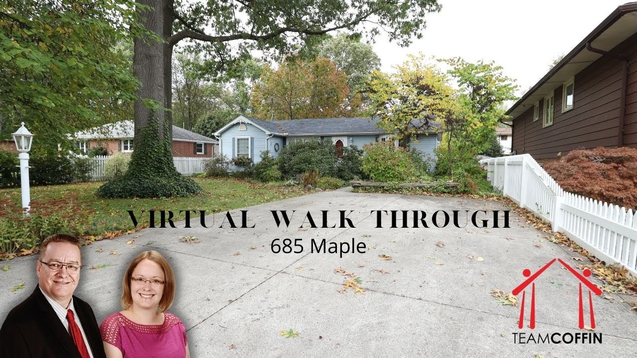 685 Maple, LaSalle, On - YouTube