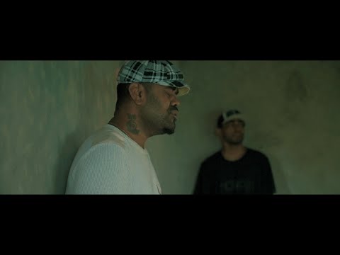 Seru Tawake ft. Cakau Ni Mana & DiBale Tawake - Miriki Au [Official Music Video]