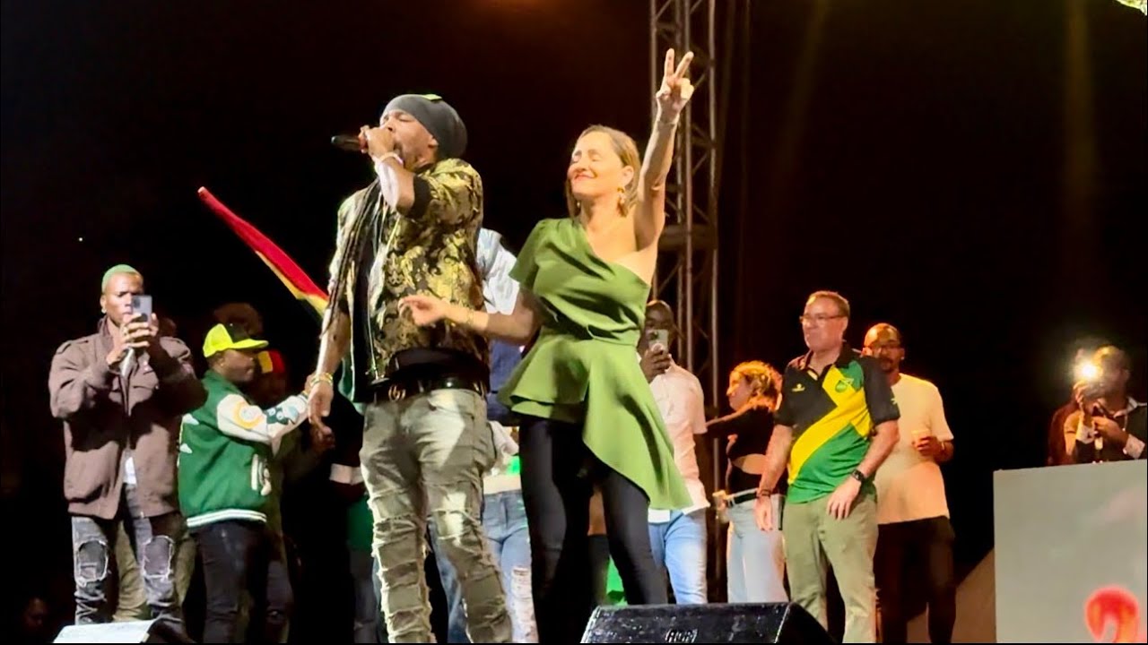 Turbulence Mek Daryl Vaz Wife Buss Crazy Blanks N Mash Up Port Antonio ...