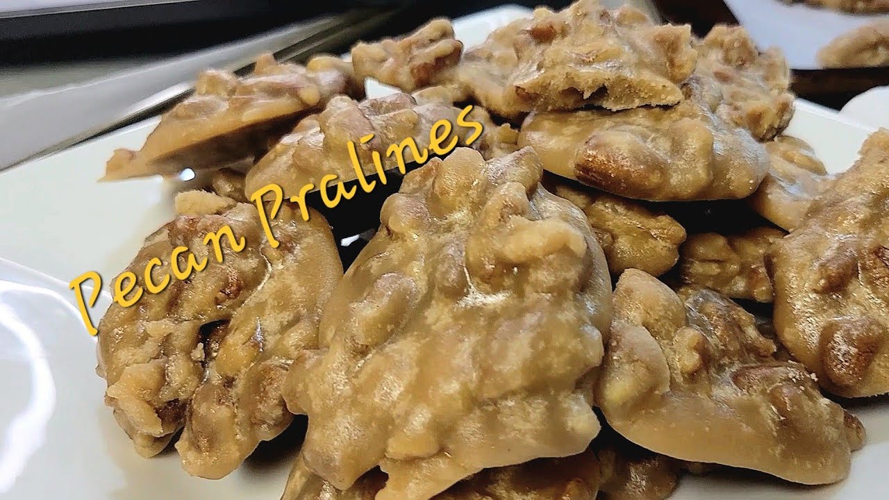 HOW TO MAKE PECAN PRALINES - YouTube