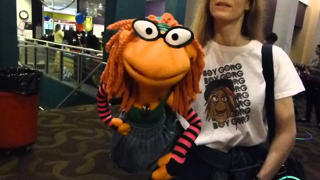 Muppets Scooter And Skeeter