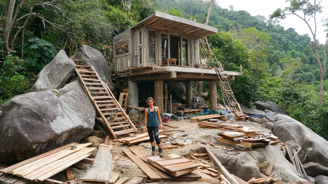 The Girl Builds a Dream Wooden House in the Hills - Survival Challenge ...
