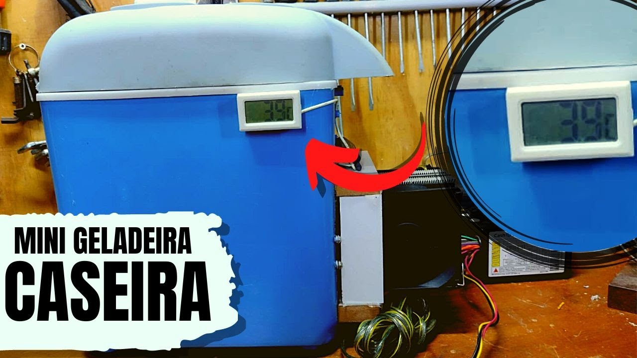 Como fazer Mini geladeira portátil com sucata! - YouTube