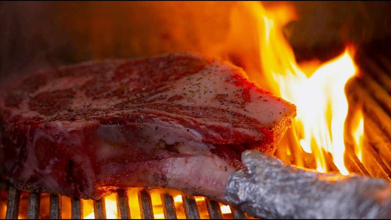 Cooking up the perfect Tomahawk Chop in the Northwoods - YouTube