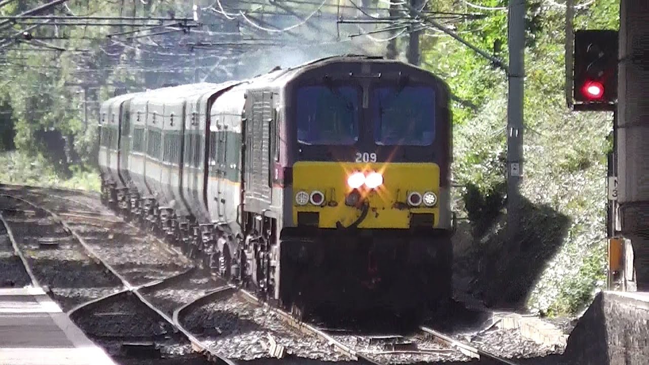 NIR Class 201 (209) + Enterprise passing through Malahide station - YouTube