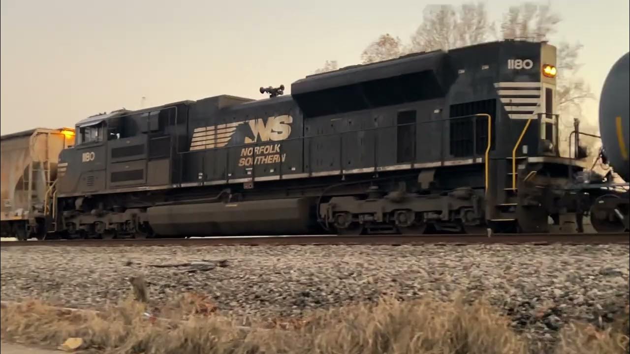NS 1180 DPU 11-11-24 Sciotoville, Ohio - YouTube