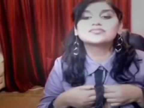 Morrer de rir - Menina paquistanesa mostrar na webcam cheio mms escândalo