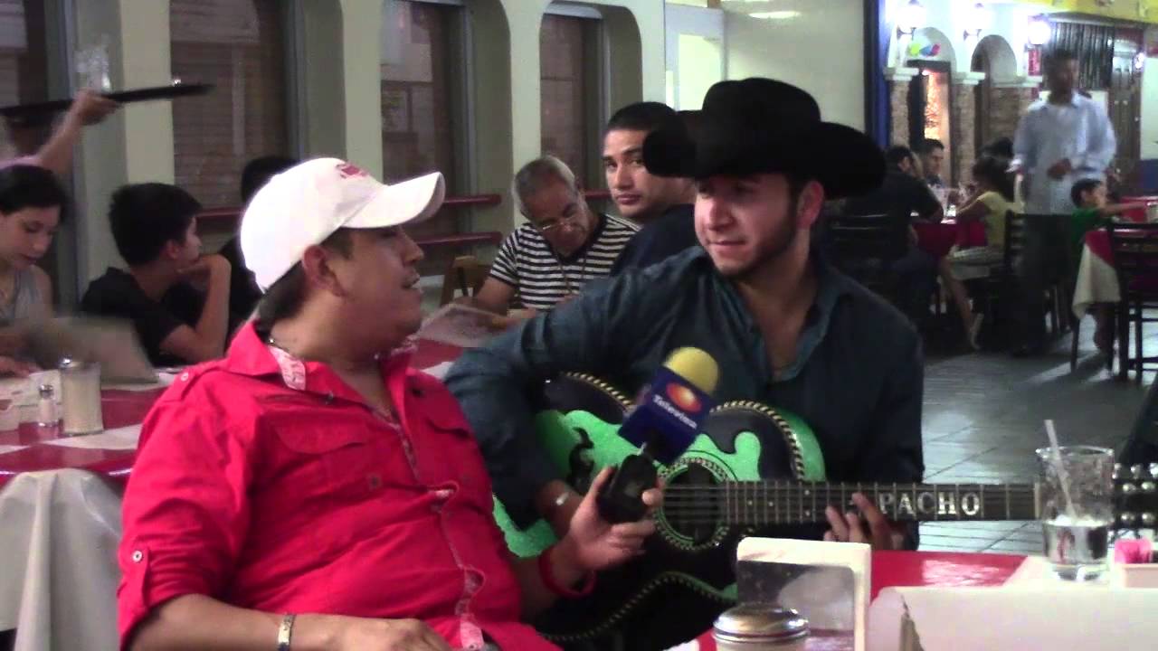 El Cholo (3 Grupero) Televisa Mexicali - Cotorreando y cantando con ...