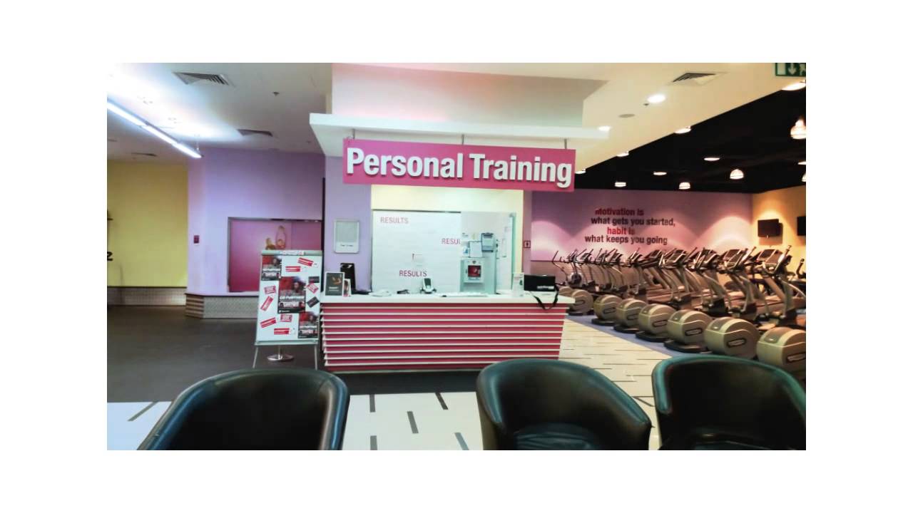 Fitness first uptown mirdif ladies 💪👌 - YouTube