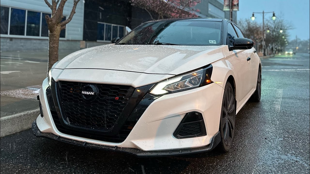 2019 Nissan Altima SR Custom Blackout Project ( Rear Diffuser ...