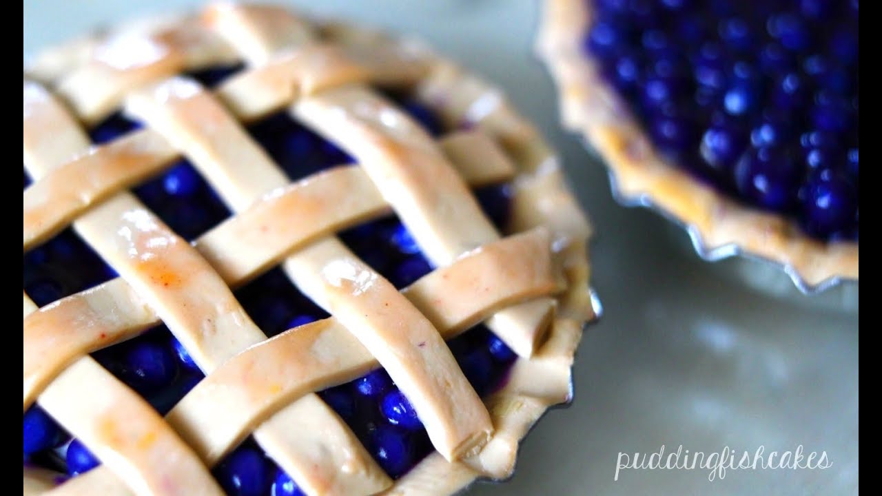 Blueberry Pie: Polymer Clay Tutorial | PuddingFishCakes - YouTube