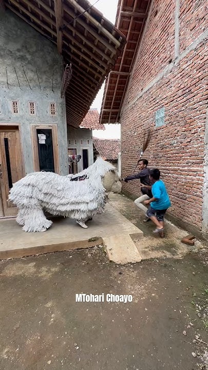 Bocil ff dikagetin can macanan ️kakaknya ngamuk bawa sapu - YouTube