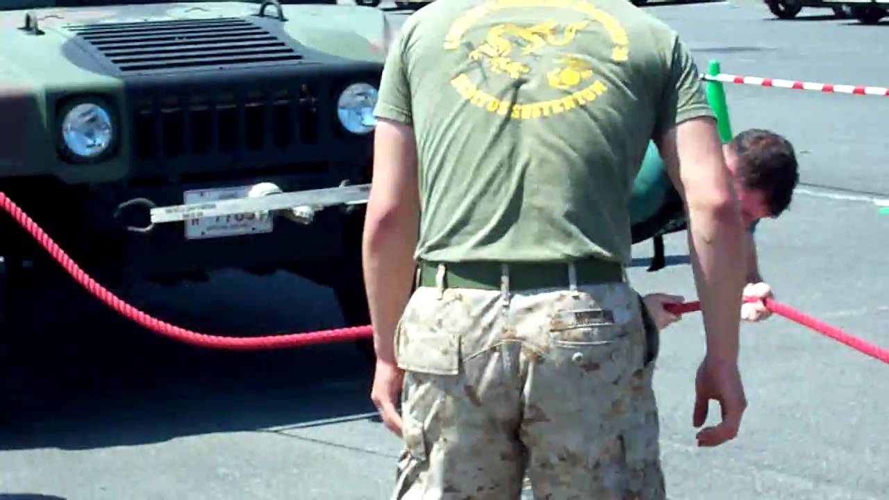 Humvee pull.MOV - YouTube
