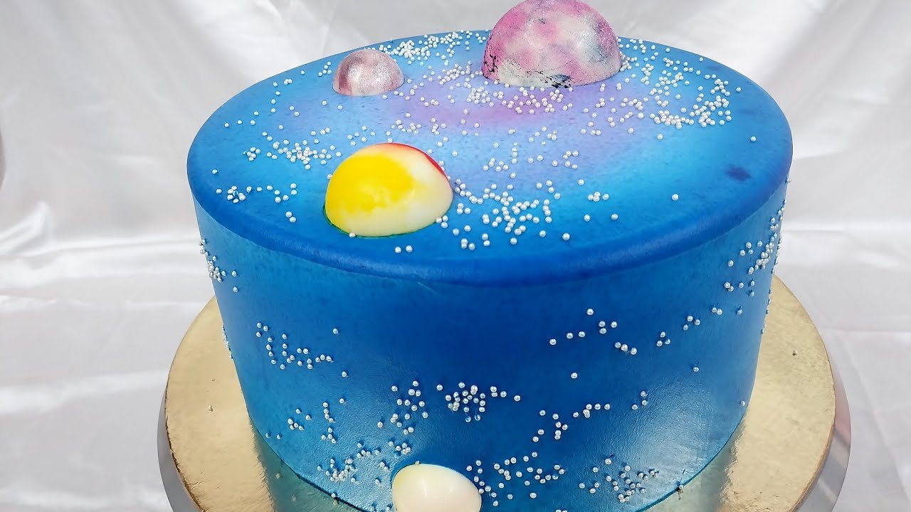 planets cake toppers/solar system cake decoration/pineapple Flavour ...