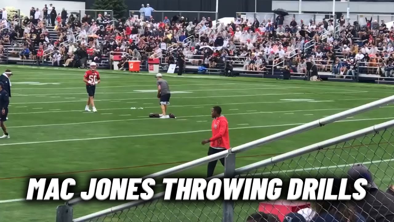 Mac Jones Making Throws to WRs at Training Camp - YouTube