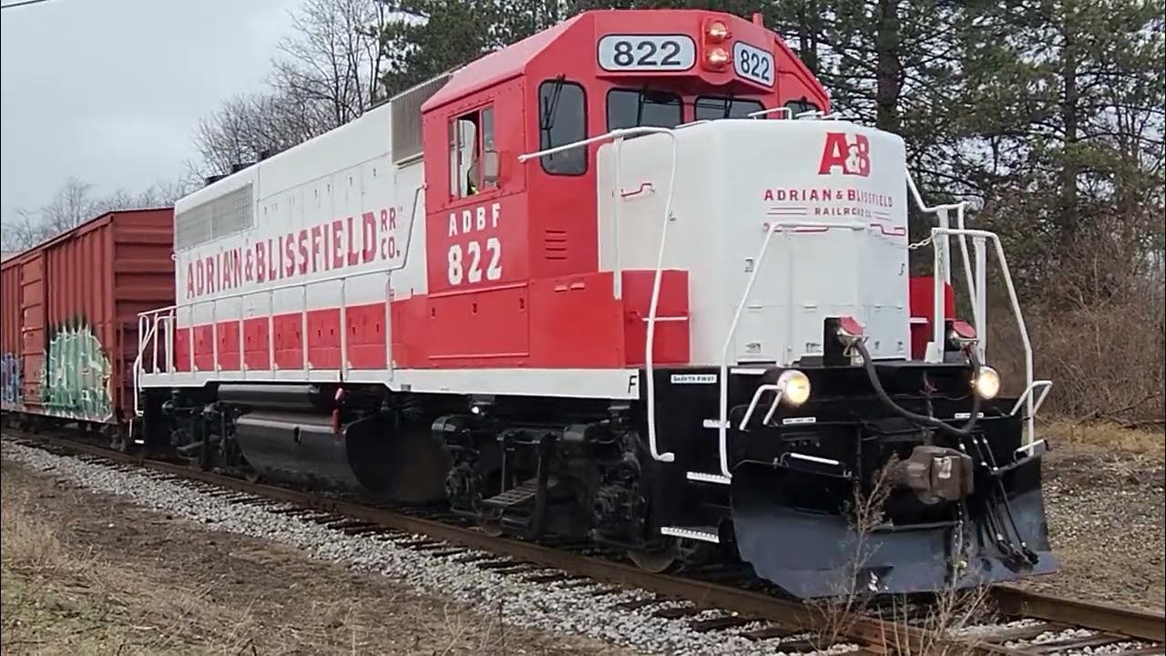 ADBF 822 at Barnes Road 12/31/22. - YouTube