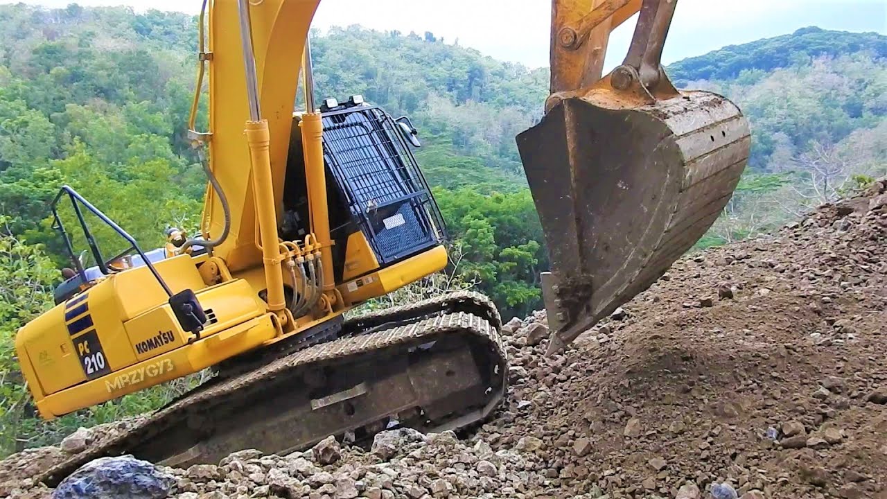 Excavator Slope Climbing And Cutting Dirt - YouTube