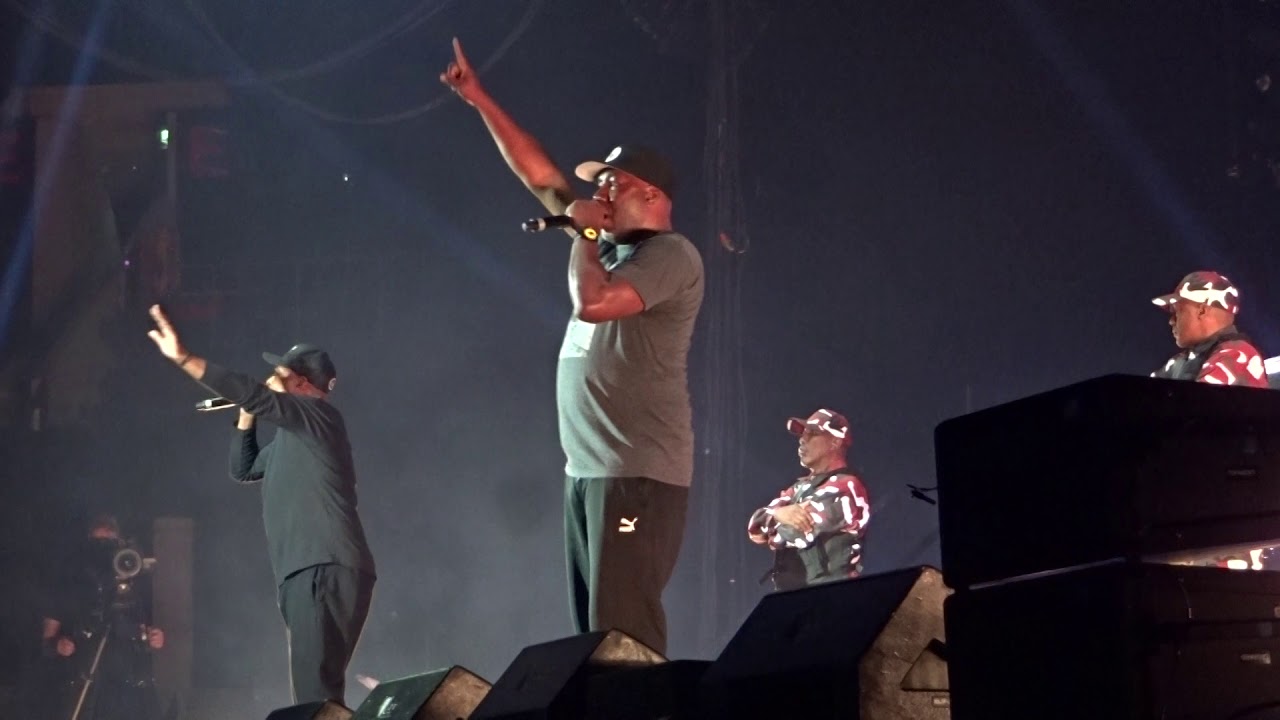 Public Enemy - Don't Believe the Hype / Rebel Without A Pause live in ...