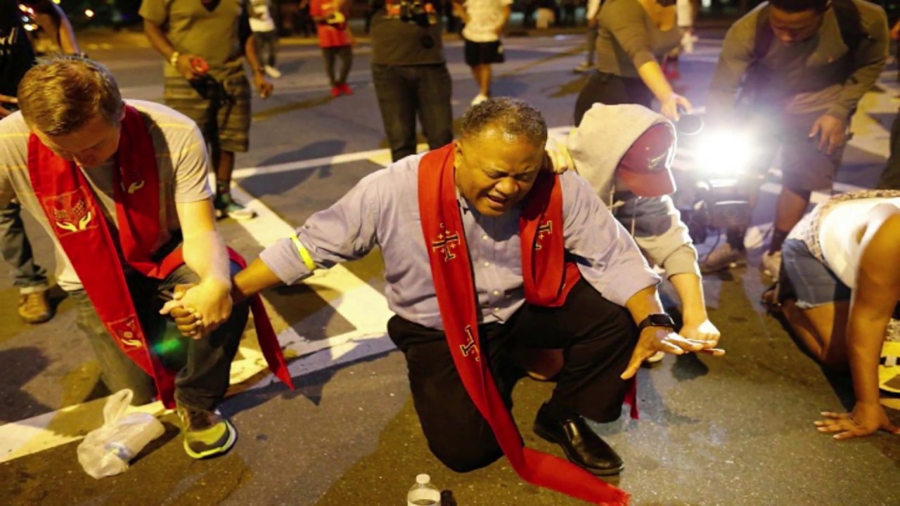 2018 Women of Faith recipient: Amantha Barbee - YouTube