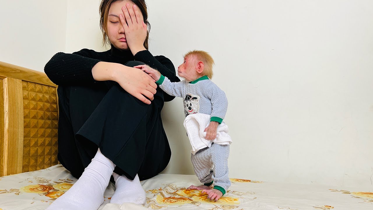 Bibi apologized to Mom for not knowing Mom was sick - YouTube