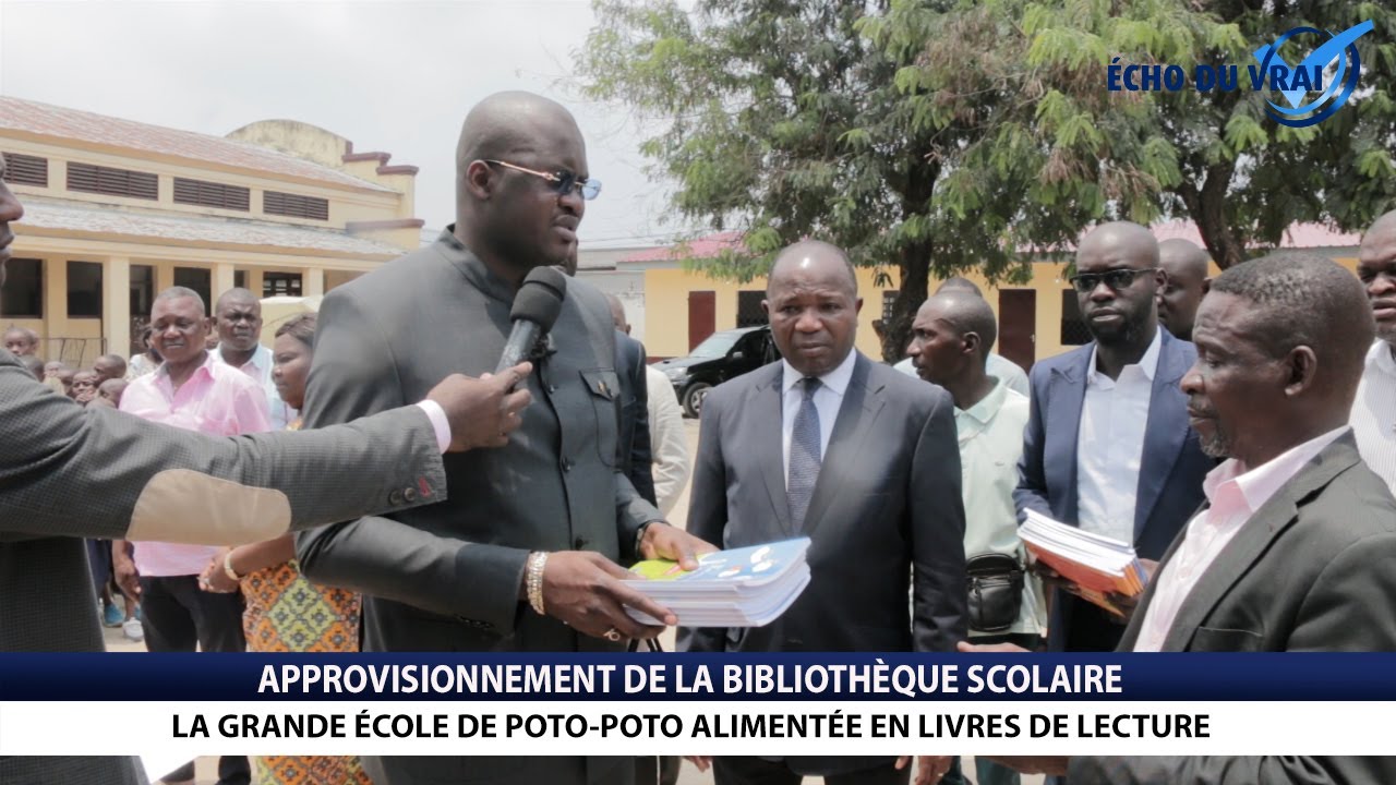La grande école de Poto-Poto dotée des manuels de lecture. - YouTube