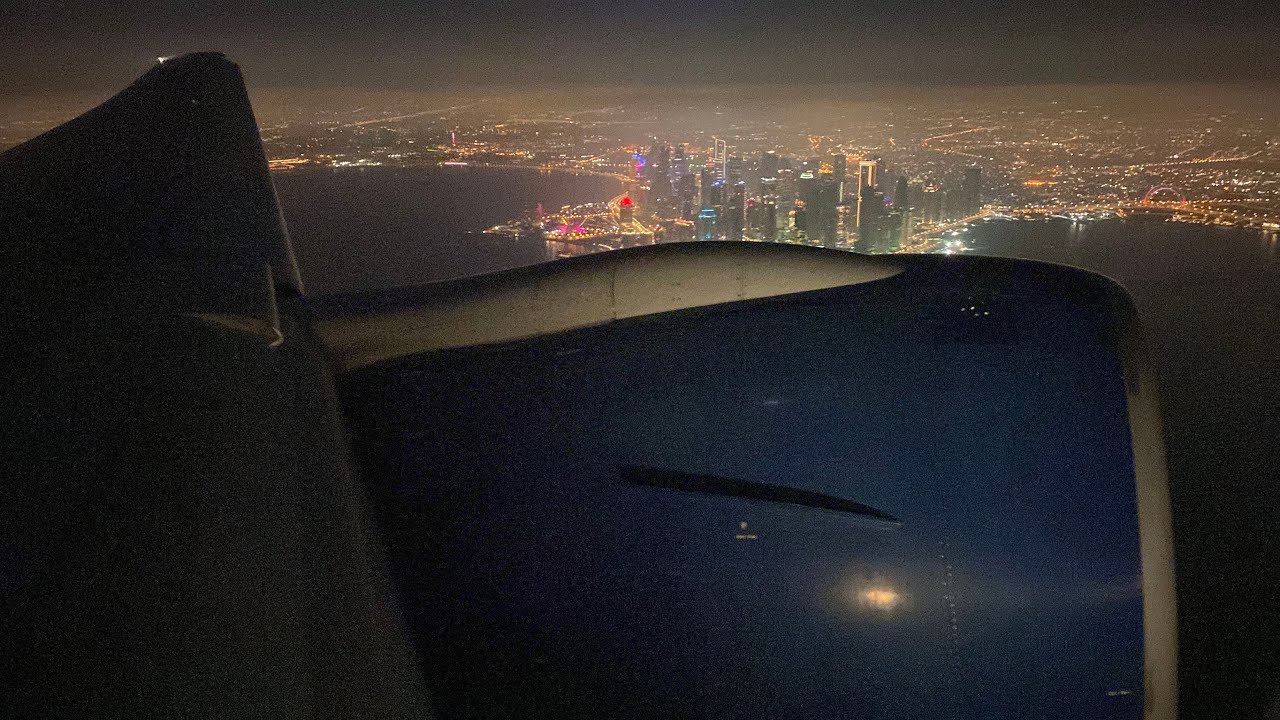 [4K] British Airways Boeing 777-236(ER) Scenic Night Departure from ...