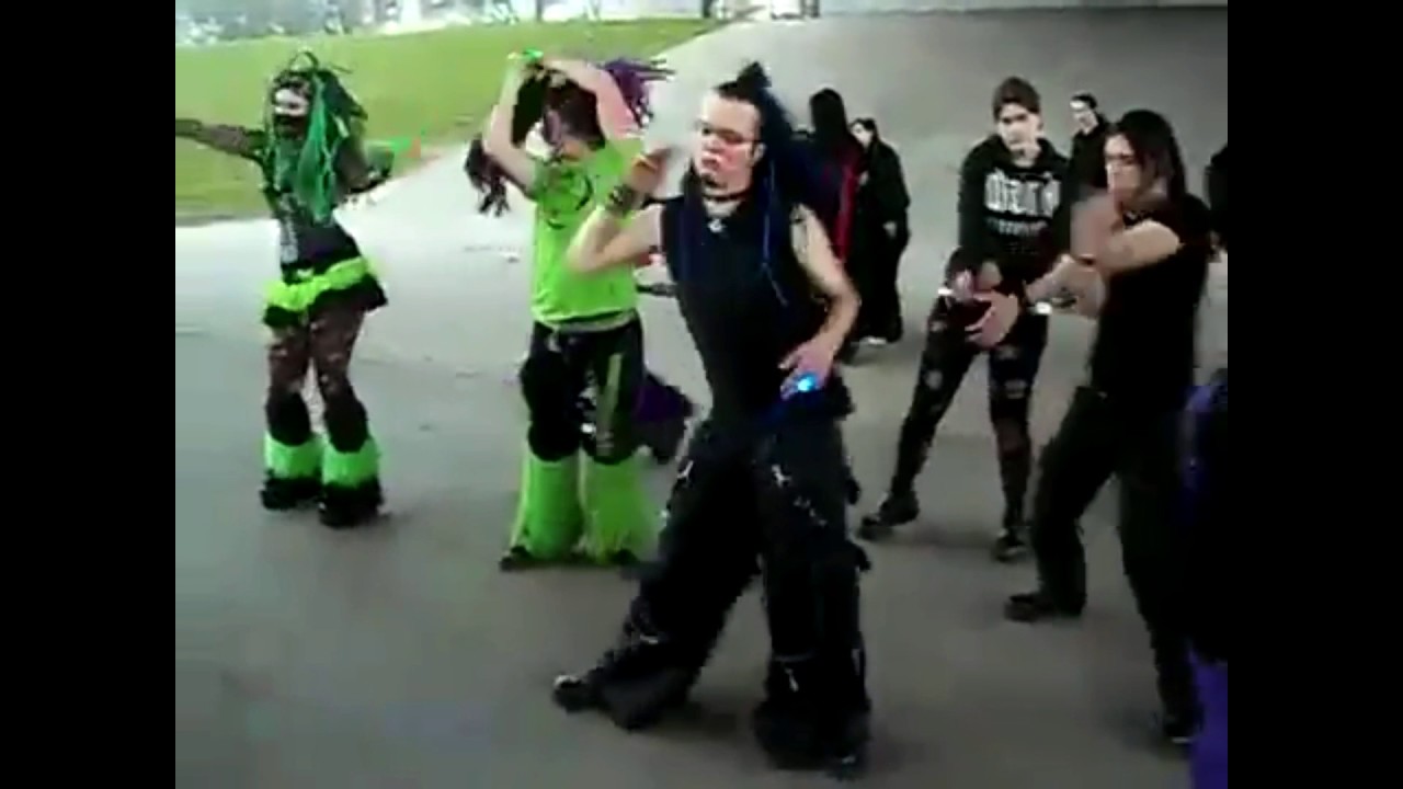 Goth hardcore dancing. - YouTube