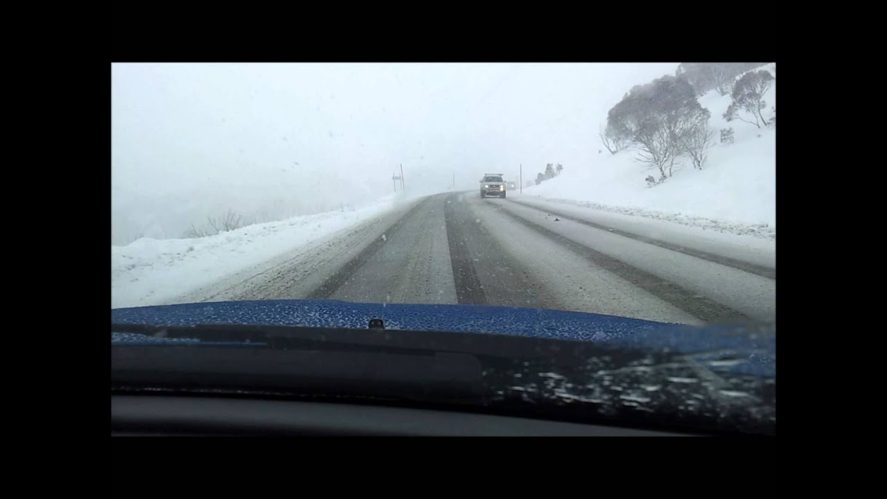 Benefits Of AWD In Snow no Chains And Some not Much Though Grip benefits-of-awd-in-snow-no-chains-and-some-not-much-though-grip
