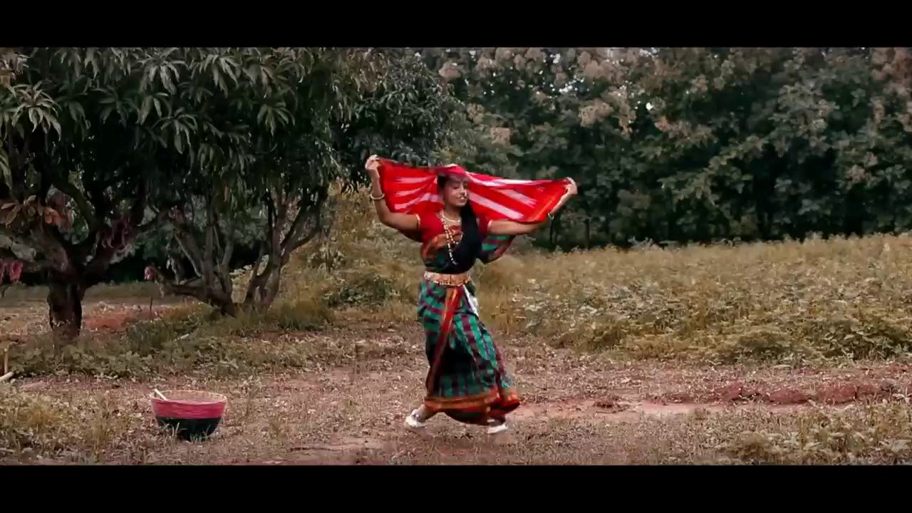 KARNATAKA BEST FOLK KORAVANJI DANCE|| By Sahana Bannigidad and Praveen ...
